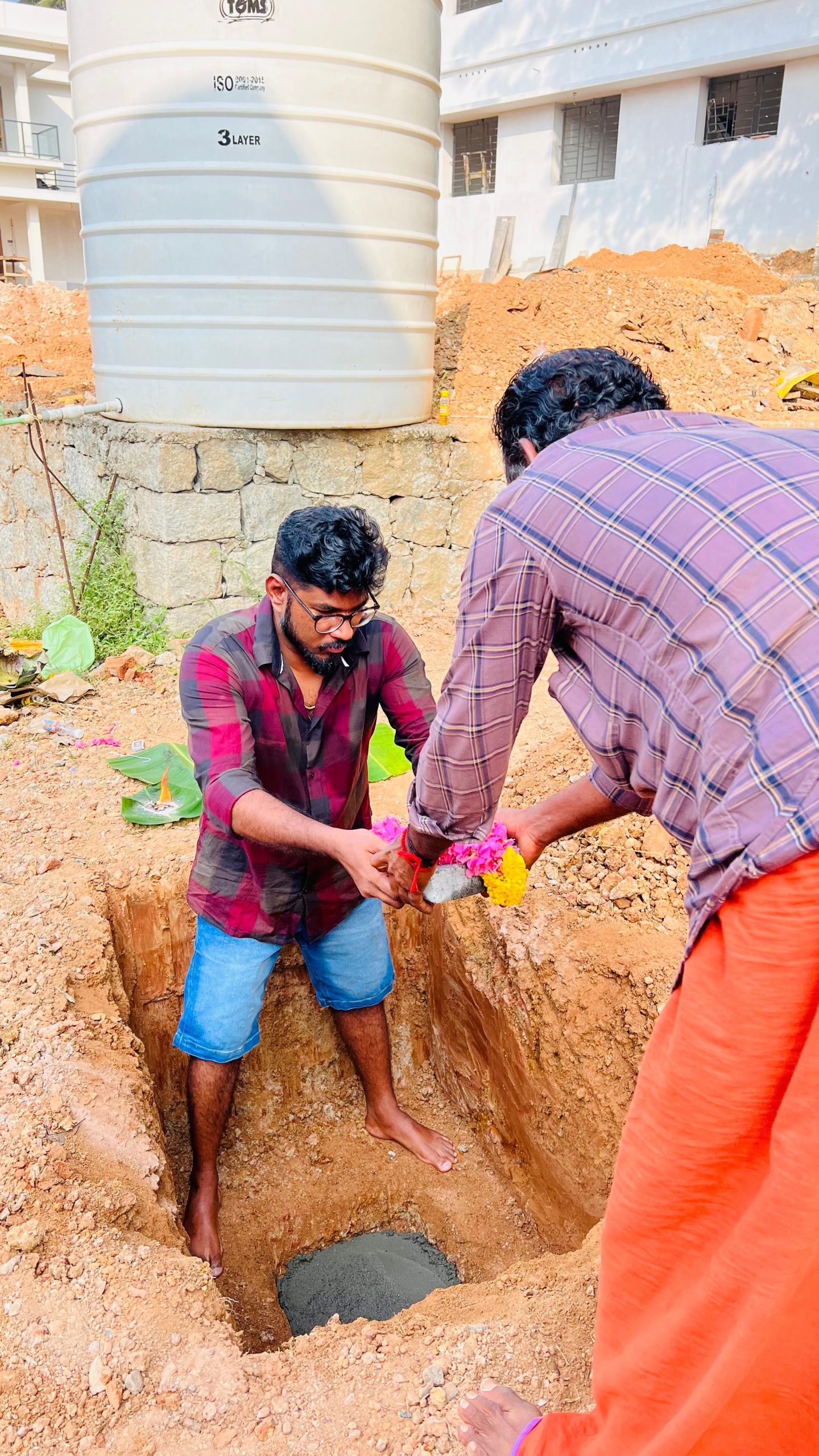 STONELAYING CEREMONY:PRASANTH & FAMILY - Buildown Projects